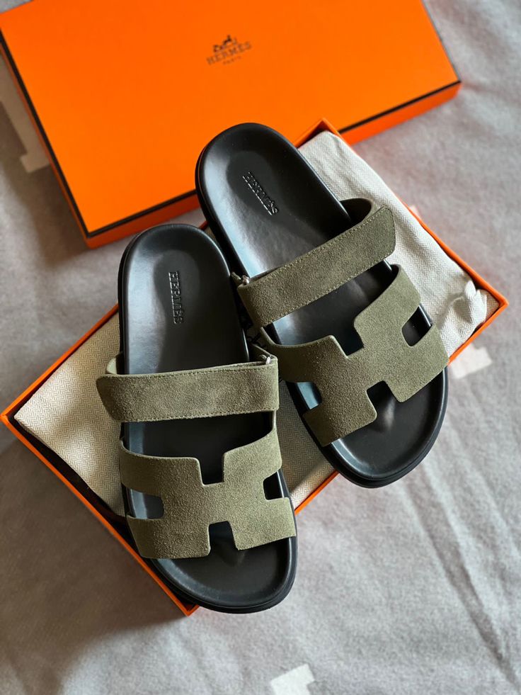 Hermes Chypre Sandal Green